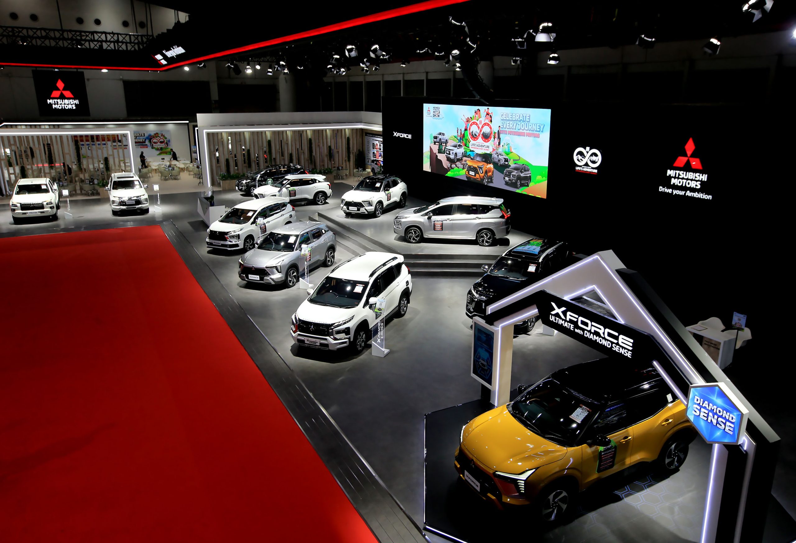 Mitsubishi Motors Hadir di IIMS 2025: Mitsubishi Xforce Jadi Sorotan ...