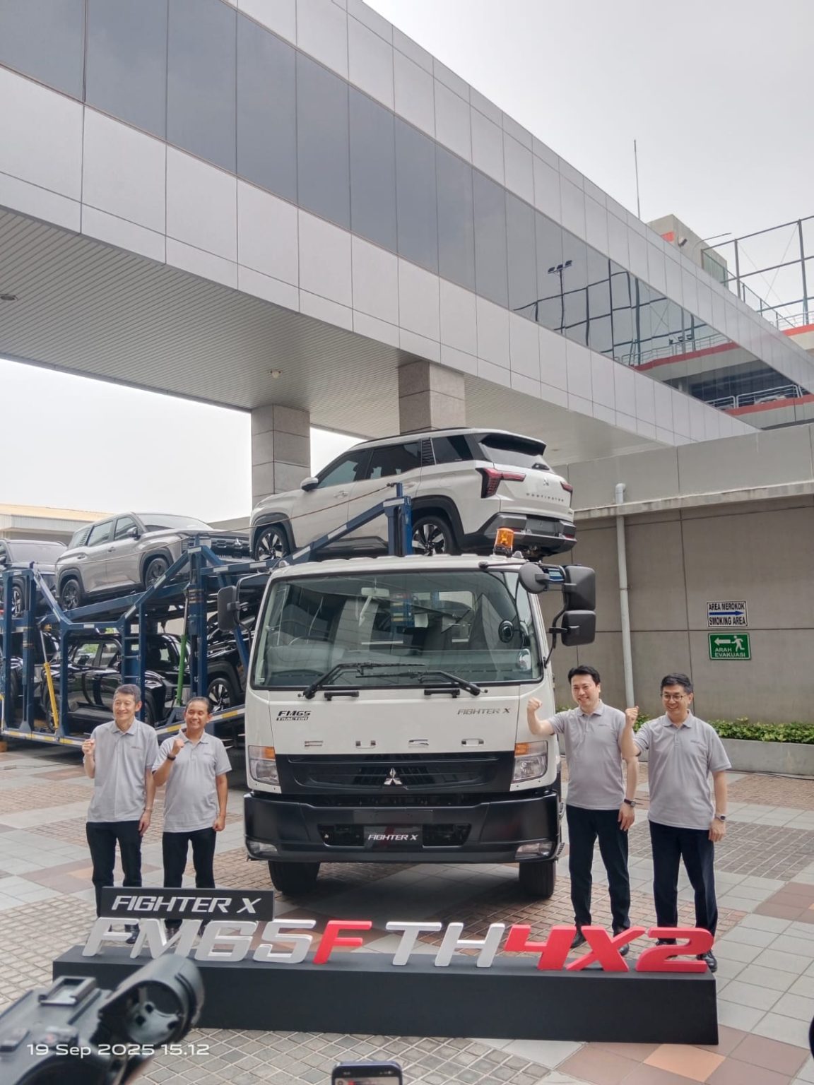 Mitsubishi Fuso Luncurkan Fighter X FM65F Tractor Head 4×2 untuk ...